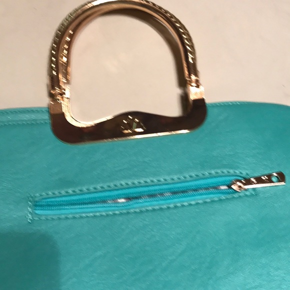 Kate Hill | Bags | Kate Hill Purse Mint Green With Gold Handles | Poshmark